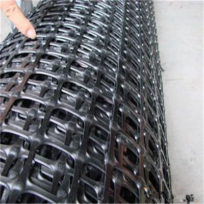 China Hot sale 3.95 Meter width black color PP Biaxial Geogrids For Slope Stabilization by sincere factory/supplier supplier